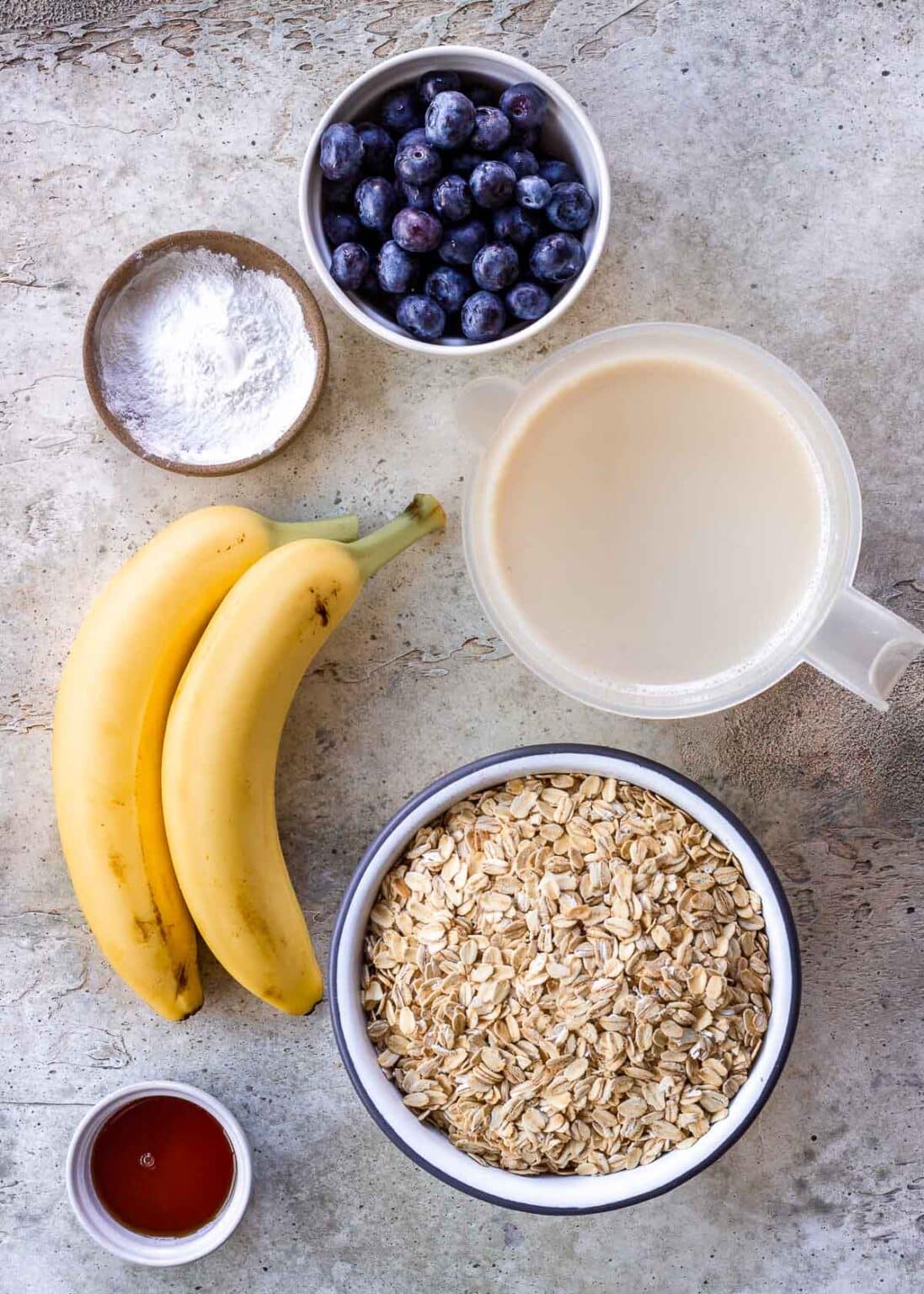 6-Ingredient Vegan Baked Oatmeal