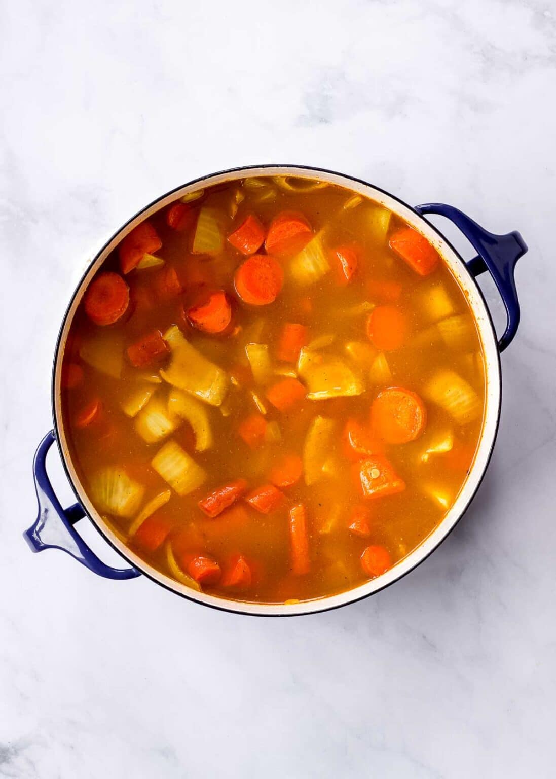 Easy Carrot Lentil Soup (30 Minutes)