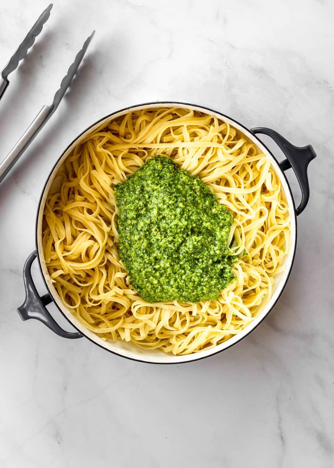 Easy Pasta Al Pesto (Linguine with Pesto)